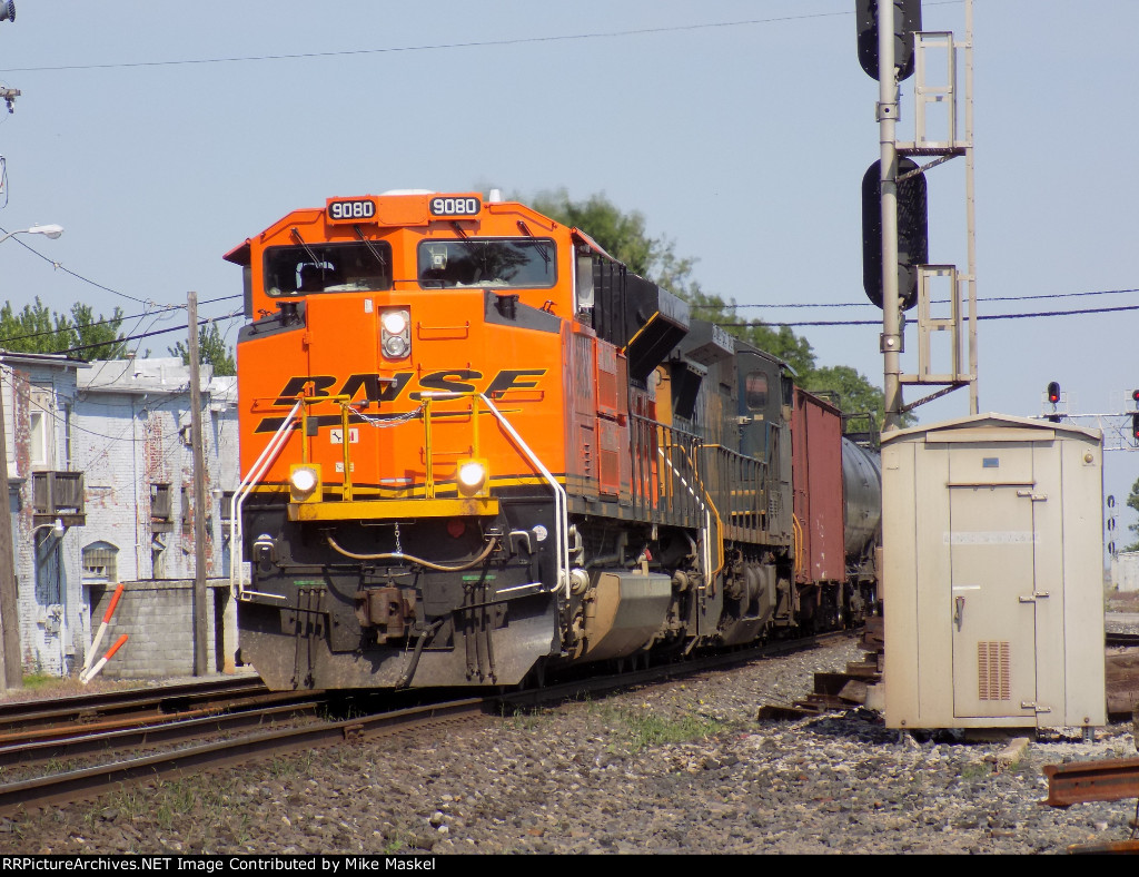 BNSF 9080